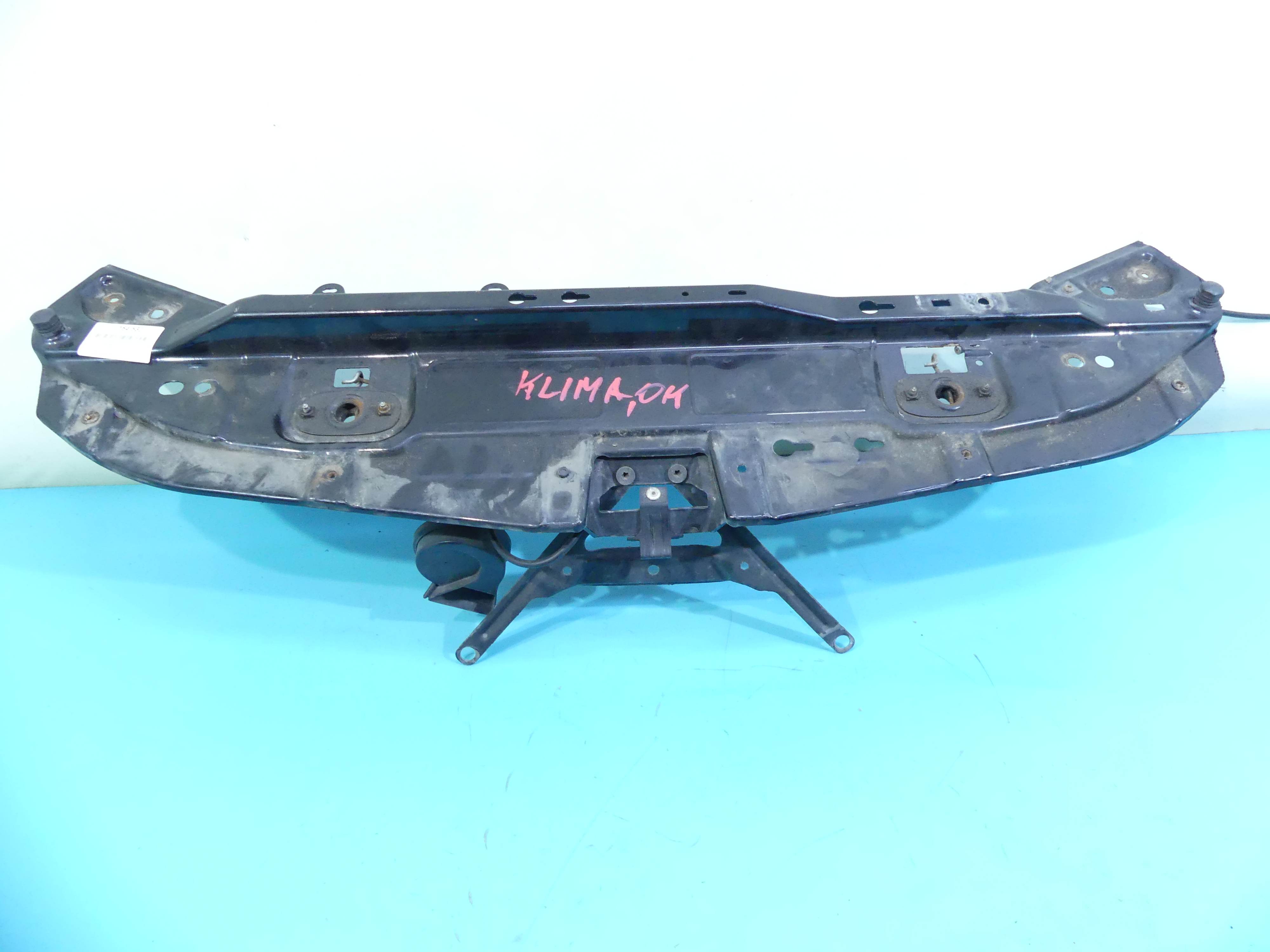 Pas przedni Cadillac BLS