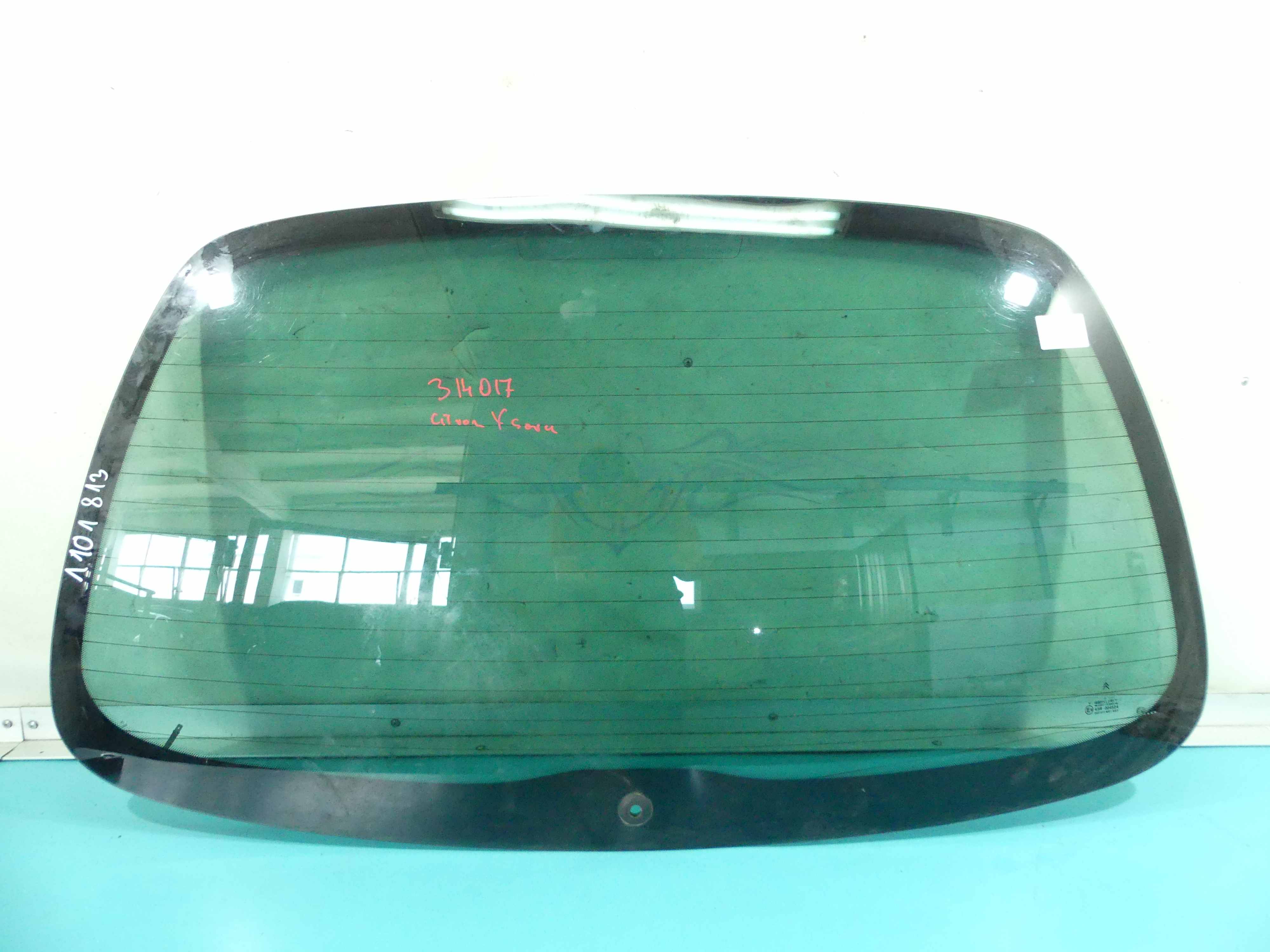 Szyba tylna Bmw e46 sedan