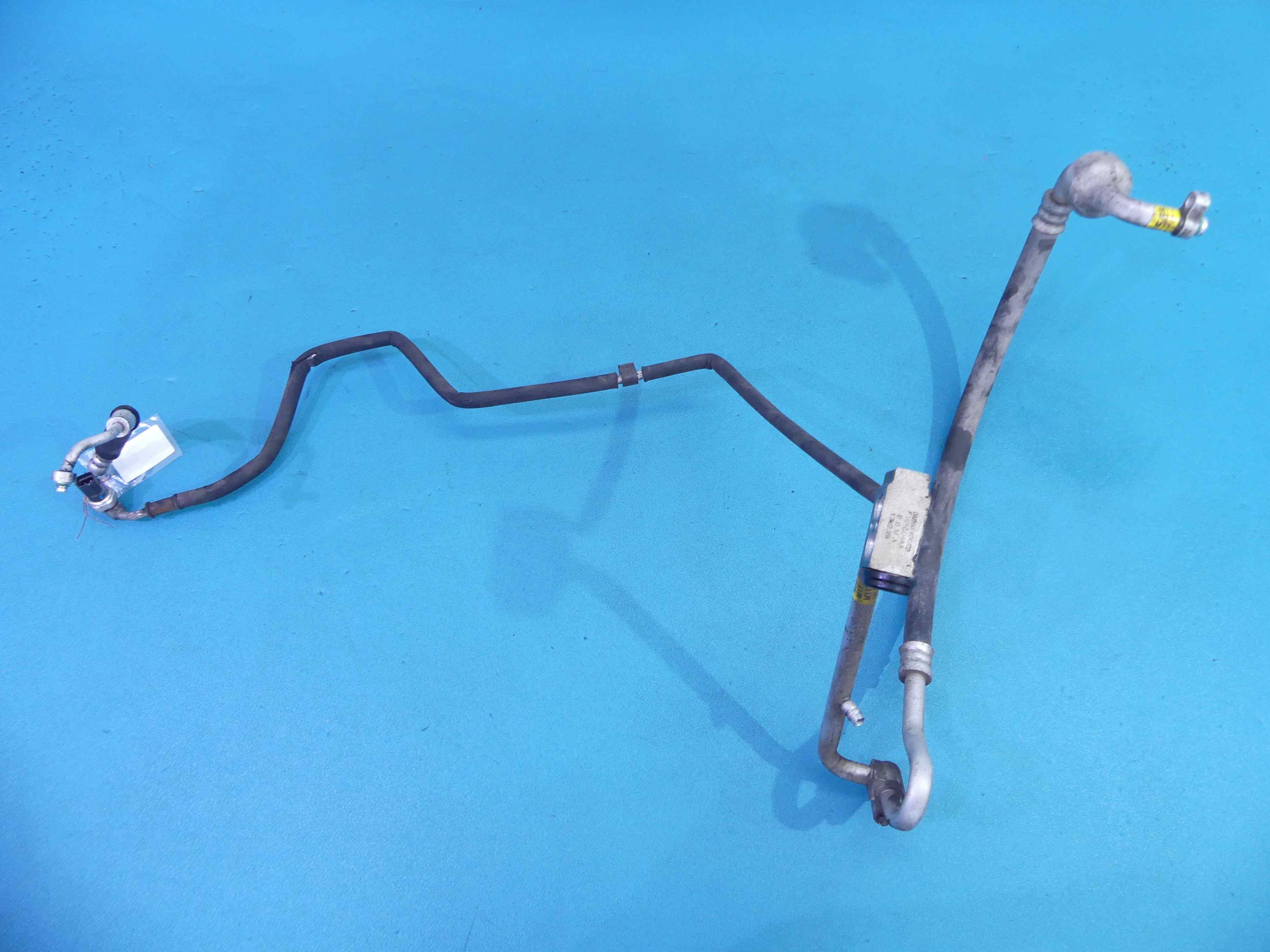 Przewód klimatyzacji Volvo V40 II 12-19 30754019