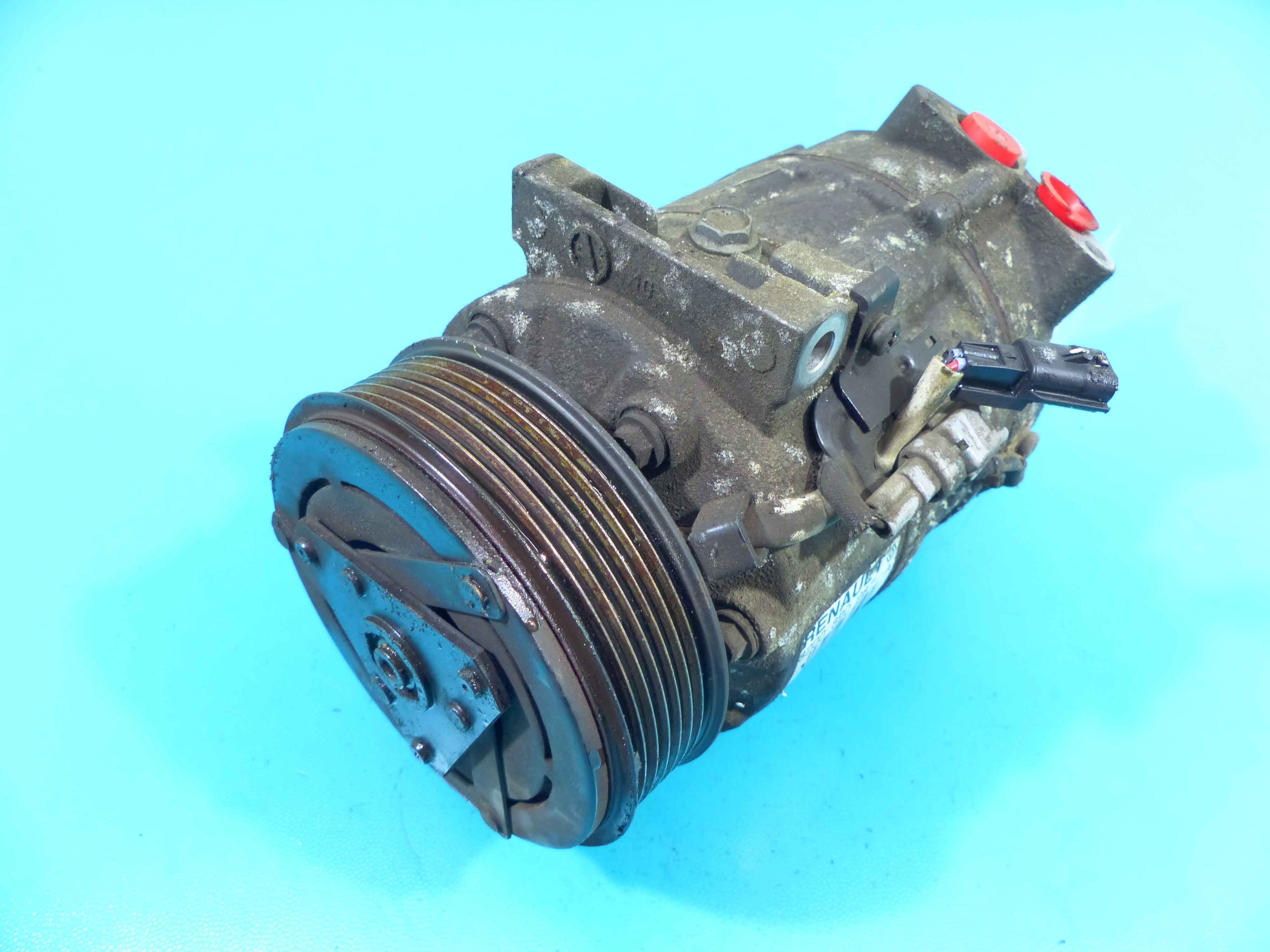Sprężarka klimatyzacji kompresor Renault Laguna III 8200890987-A Sprężarka klimatyzacji kompresor Renault Laguna III 8200890987-A