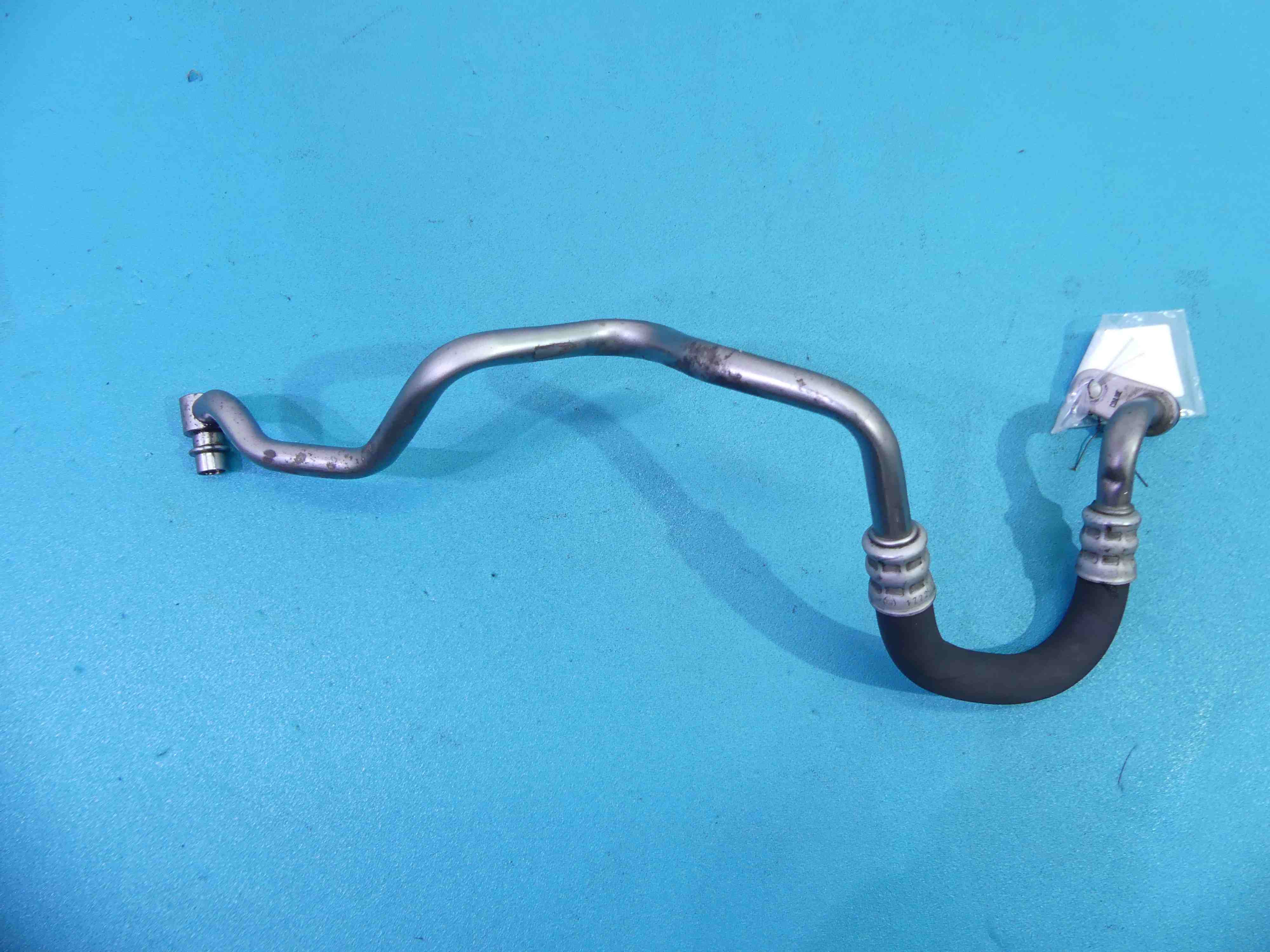 Przewód klimatyzacji Volvo V40 II 12-19 30754019