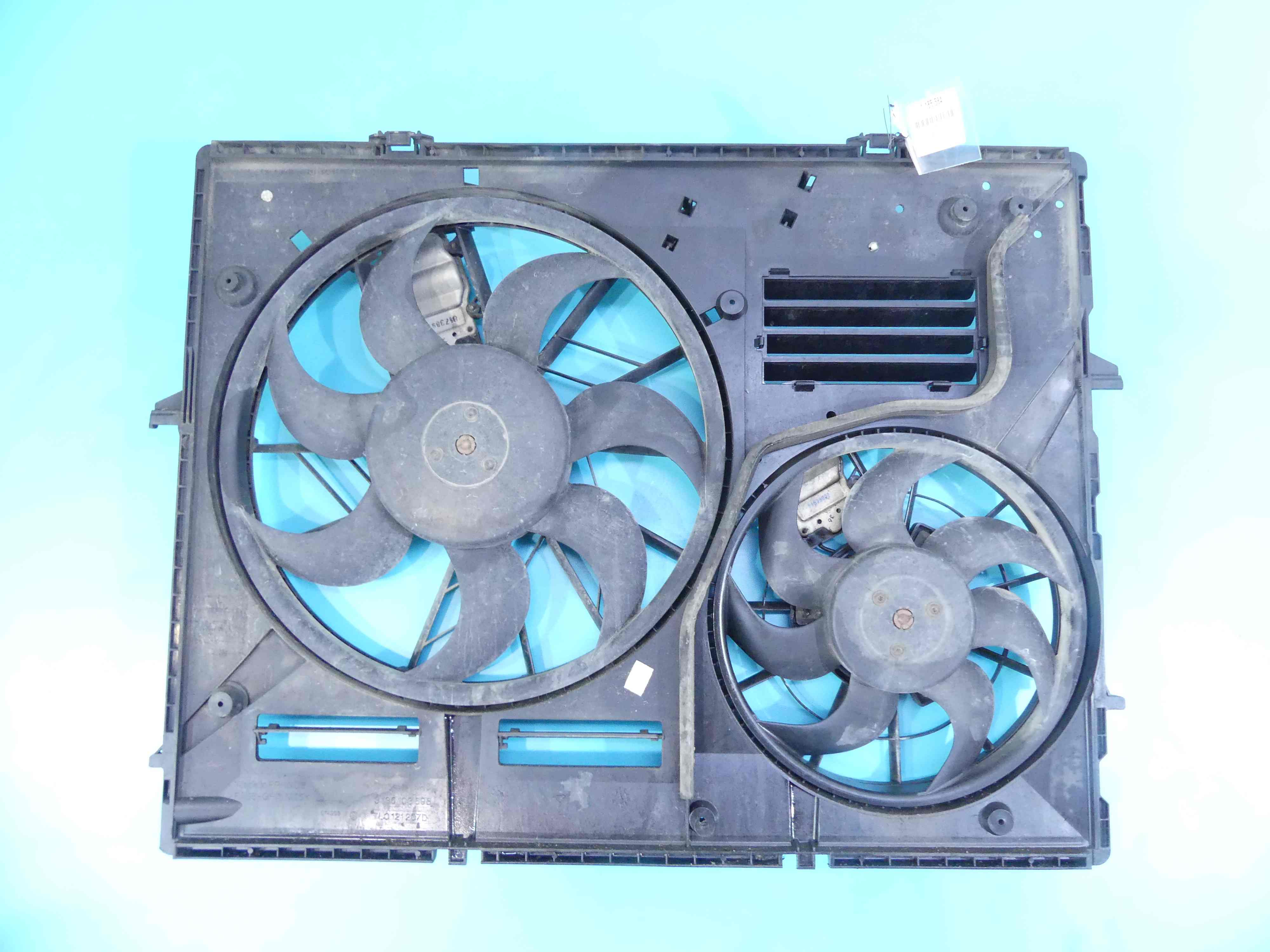 Wentylatory Wentylator chłodnicy Vw Touareg I 7L 0130303293, 1137328096 ...