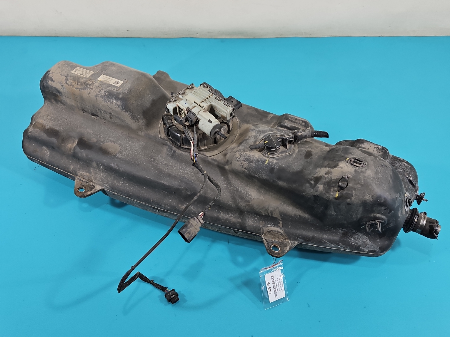 Zbiornik AdBlue Vw Crafter 06- 2.5 tdi