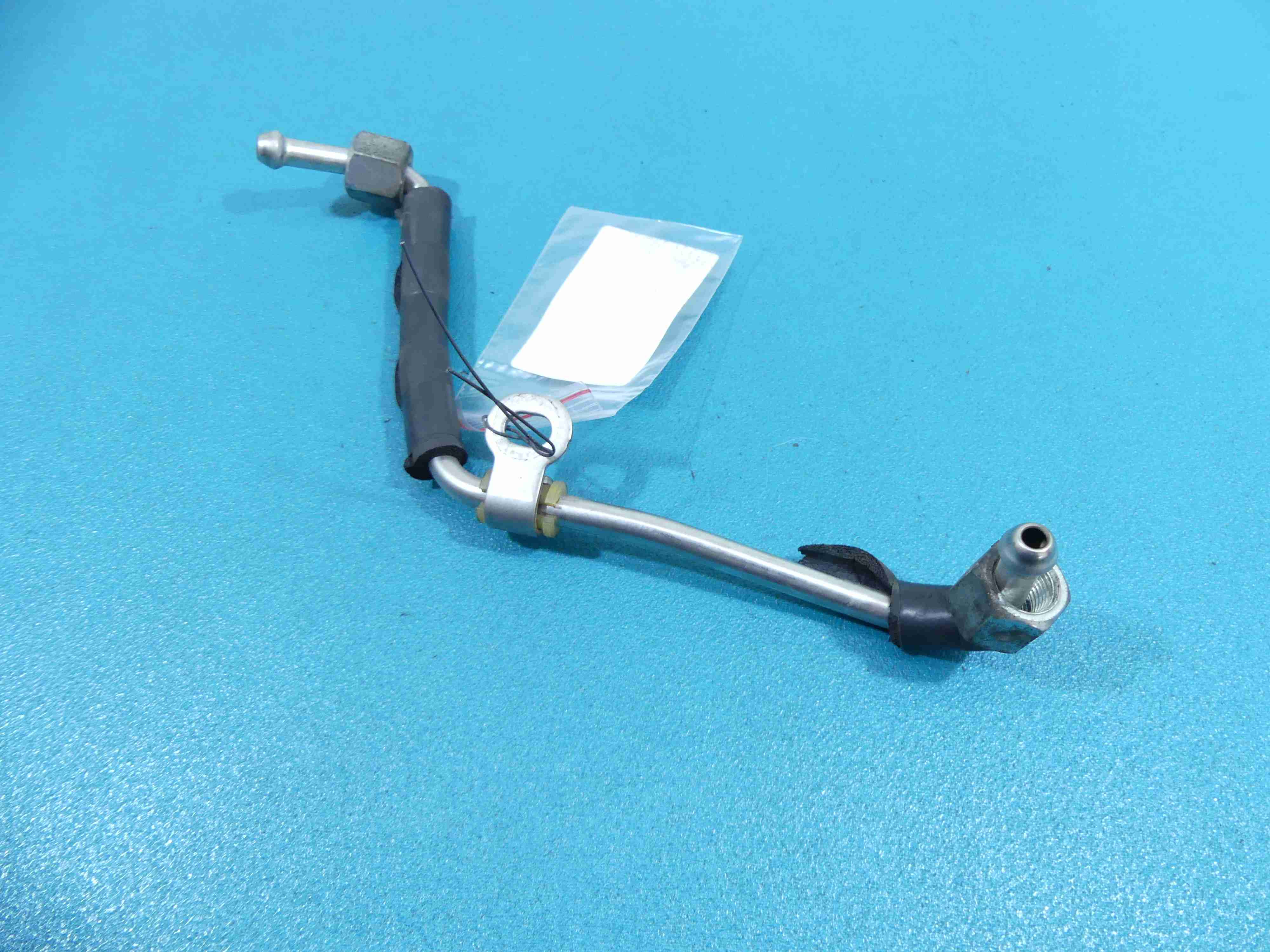 Przewód paliwowy Discovery Sport 14-19 2.0 td