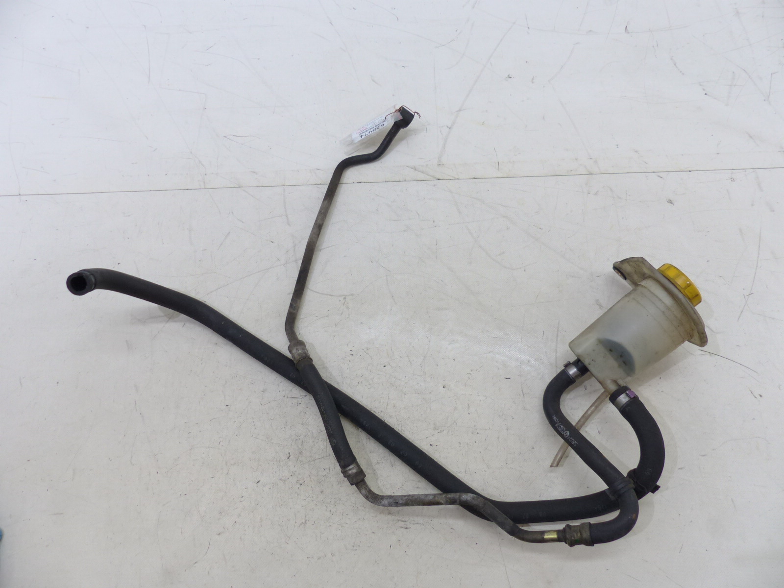 Przewód wspomagania Mercedes R W251 A2514600224