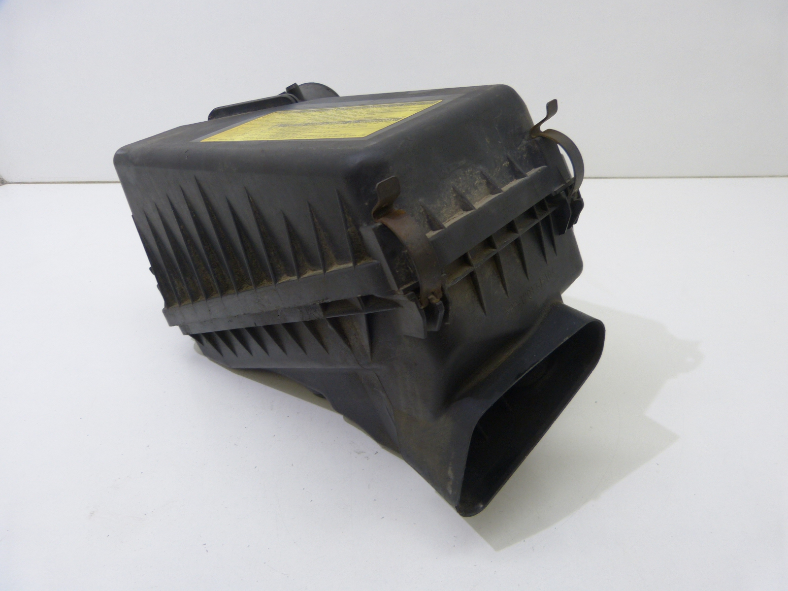 Obudowa filtra powietrza Toyota Yaris II 1.4 D4D